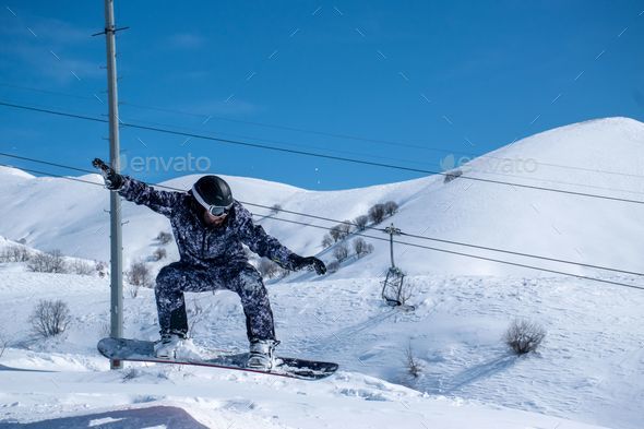 Snowboarding Air Tricks
