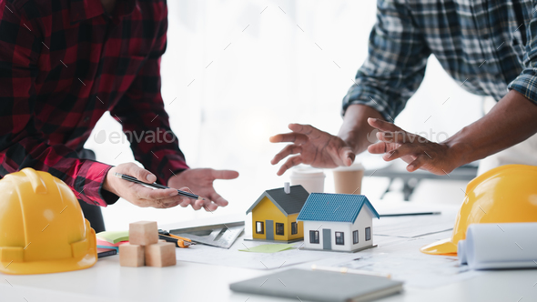 Creative Engineer and Architect Meeting for Collaborative Design and ...