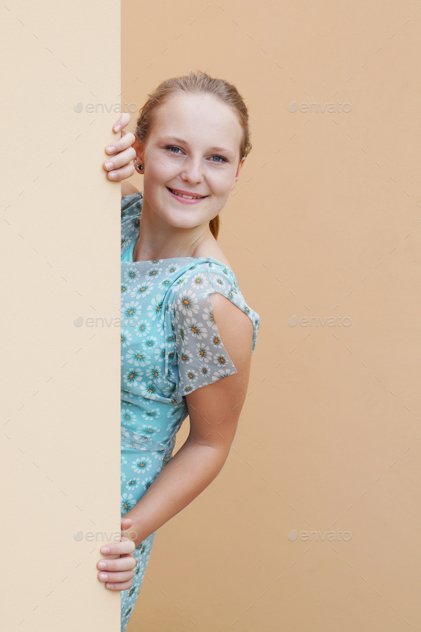 peek around corner Stock Photo by axelbueckert | PhotoDune