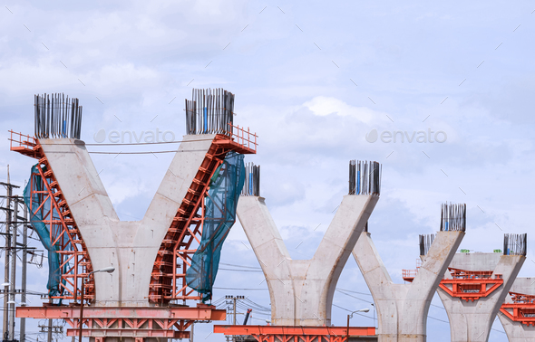 Cast Iron formwork for installing large concrete columns structure of ...