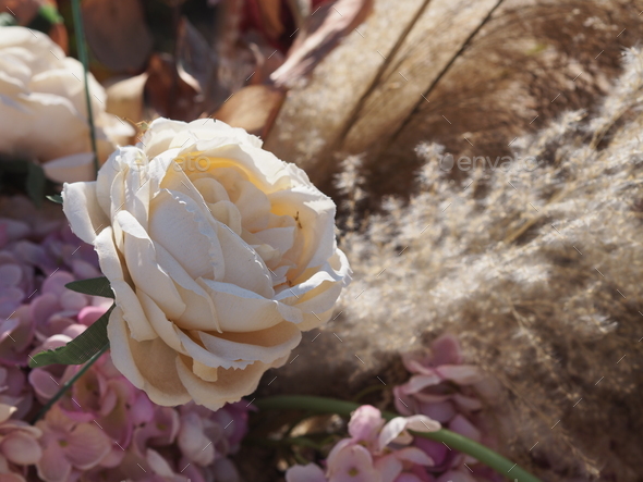 rose Artificial flowers Bouquet Dried statice flower soft white tone ...