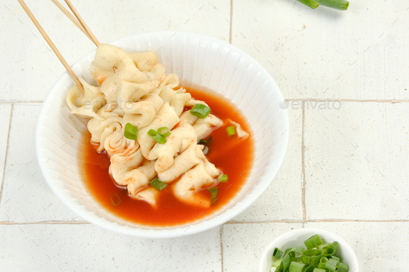 Odeng - Korean fish cake skewer in Korean spicy soup - Korean street ...