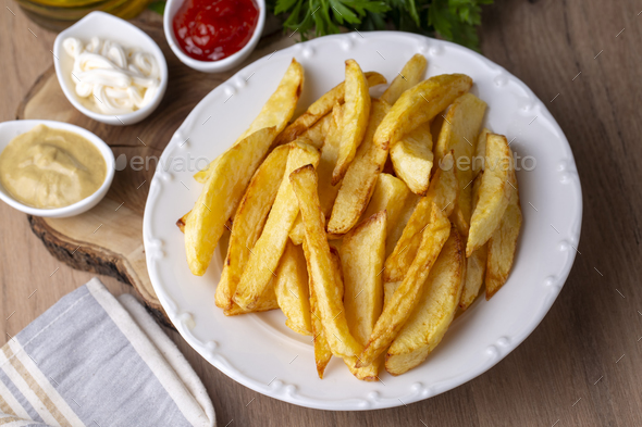 Turkish style handmade french fries, Turkish name; Ev yapımı patates ...