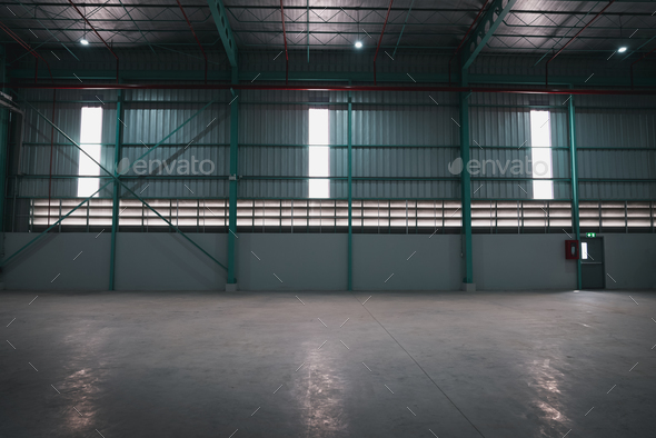 The Interior of empty warehouse clean and empty industrial hall ...