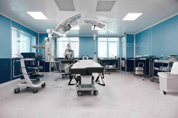 Operating room with modern equipment, spacious bright operating room ...