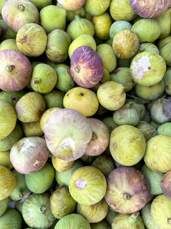 Fresh Green Figs