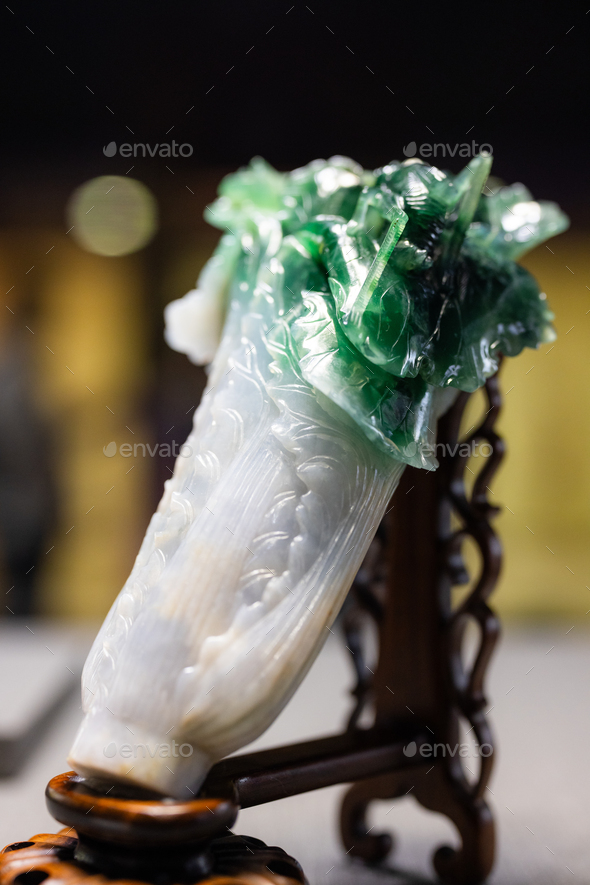 Jadeite Cabbage at Qing dynasty in Taiwan National Palace Museum Stock ...