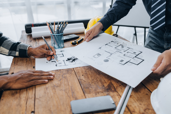 Architects and engineers jointly design and build houses, edit plans ...