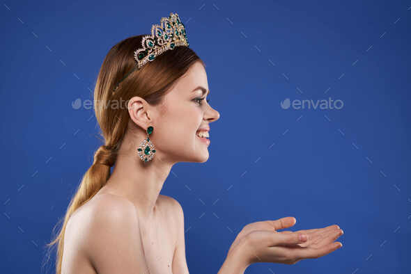 Beautiful Woman Naked Shoulders Jewelry Cosmetics Attractive Look Blue