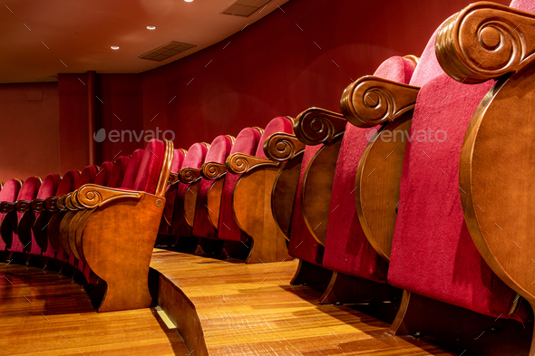 Rows of seats at the opera. Classic opera auditorium with red velvet ...