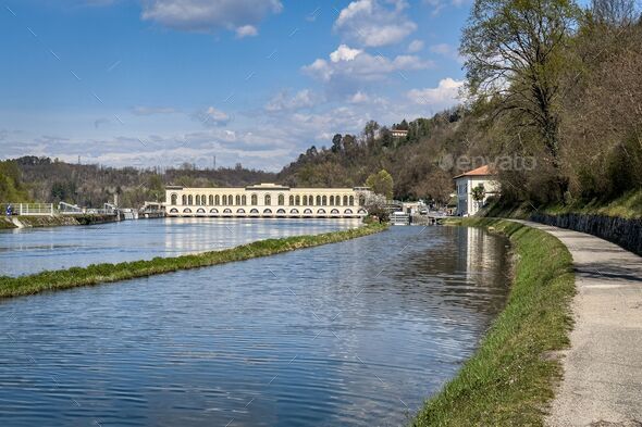 Breathtaking view of the majestic Panperduto dam in Somma Lombardo ...