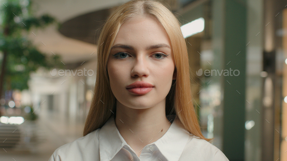 Portrait female businesswoman Caucasian millennial girl shopper woman ...