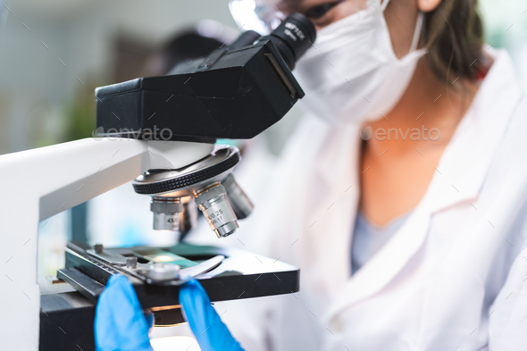 Scientific microscope data analysis in the laboratory, medicine ...