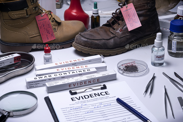 Shoe particle trace samples in crime lab, homicide investigation ...