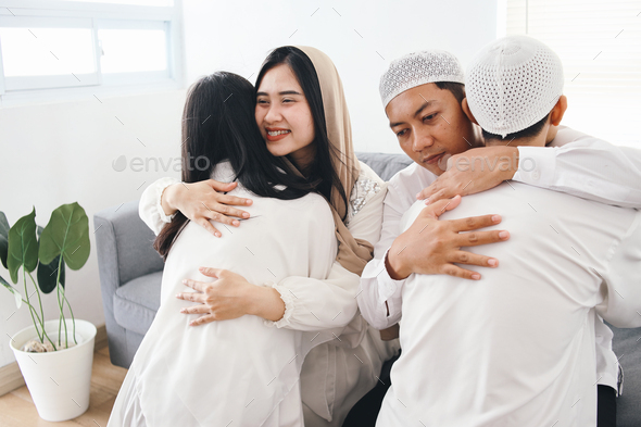 Portrait of Muslim Family Forgiving Each Other at Eid Mubarak Moment ...