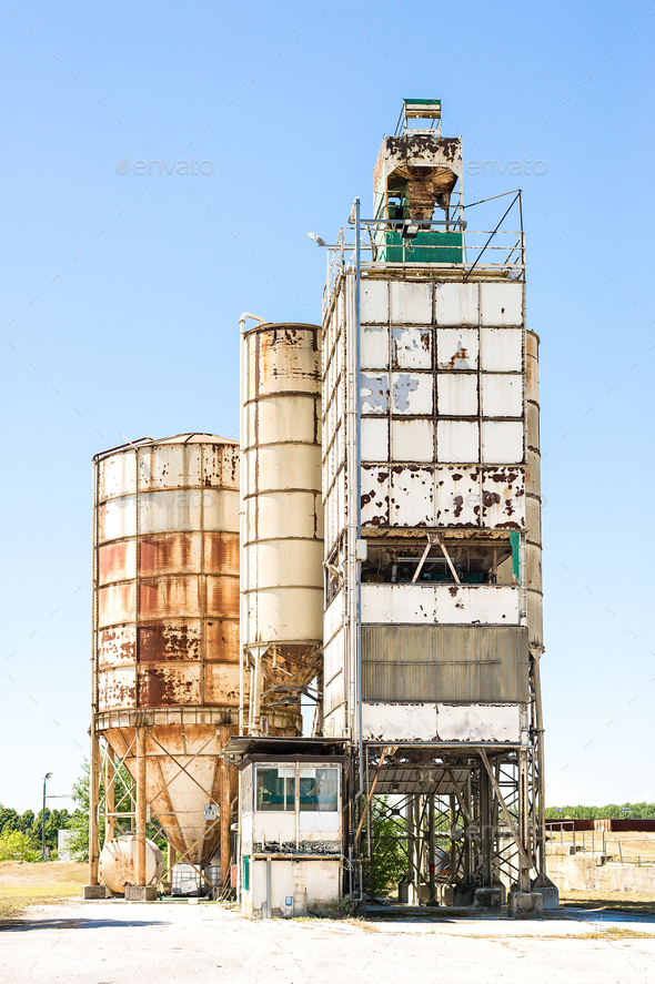 Concrete mixing silo Stock Photo by scalatore1959 | PhotoDune