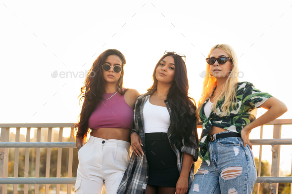 Gen-z female friends hanging out in the afternoon Stock Photo by pedrom97