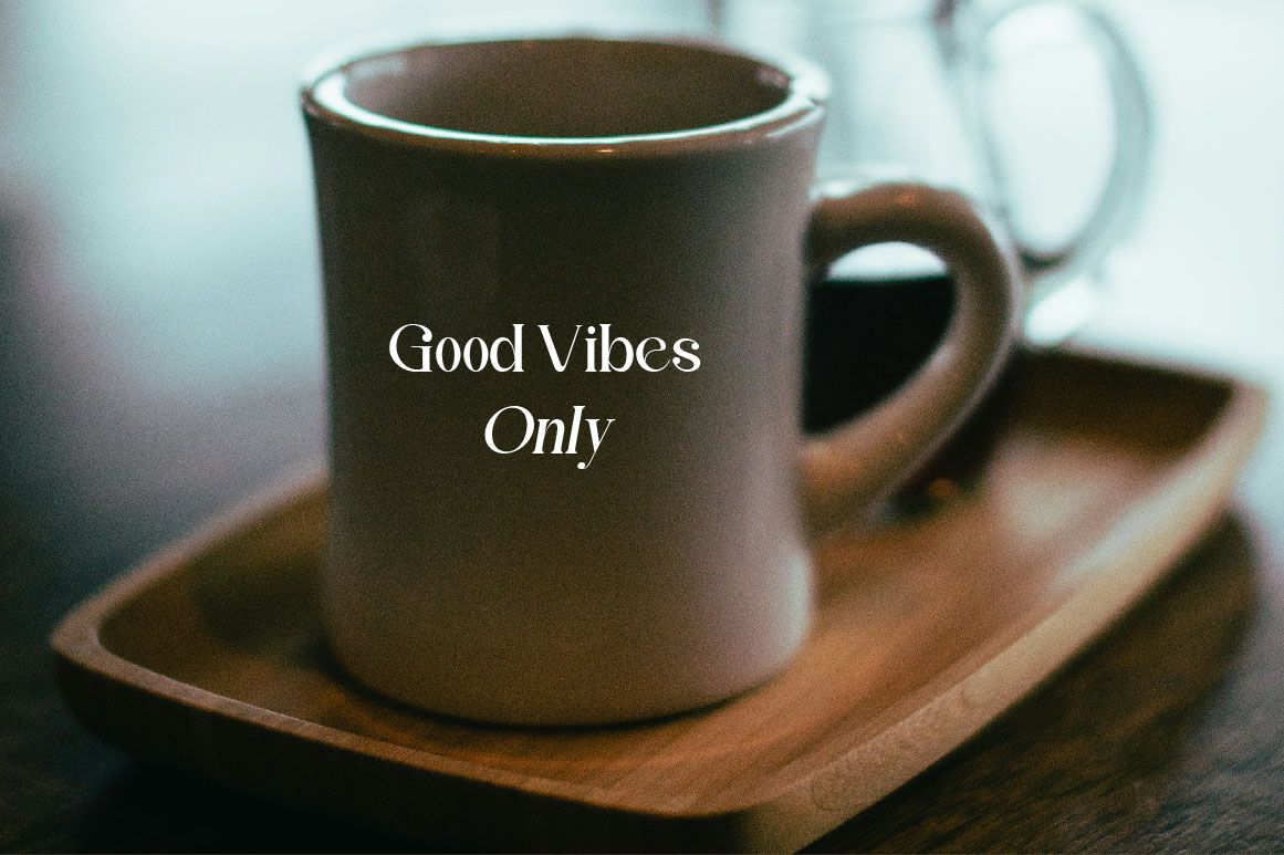 Simple Life Font, Fonts | GraphicRiver