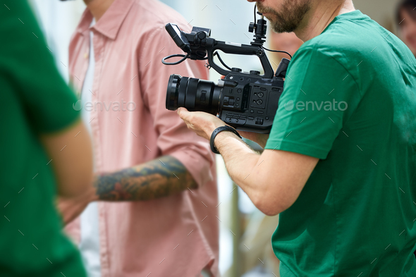 Behind the scenes of filming films or video products and the film crew ...
