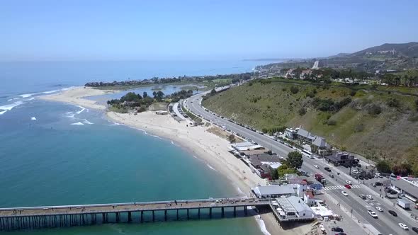 Overview Malibu Point Lagoon State Beach cars on HwyAmazing aerial view ...