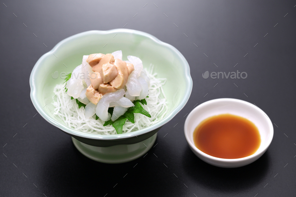 filefish ( umazurahagi ) sashimi, Japanese cuisine Stock Photo by motghnit