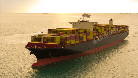 front view Cargo Container ship with contrail in the ocean ship ...