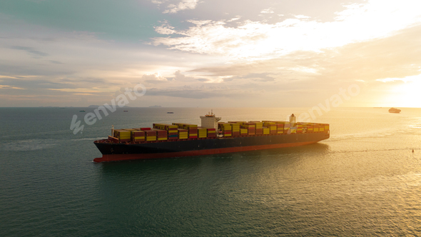 front view Cargo Container ship with contrail in the ocean ship ...