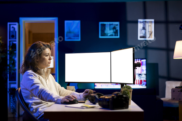 Freelancer working on mockup multi monitors setup for digital portfolio ...