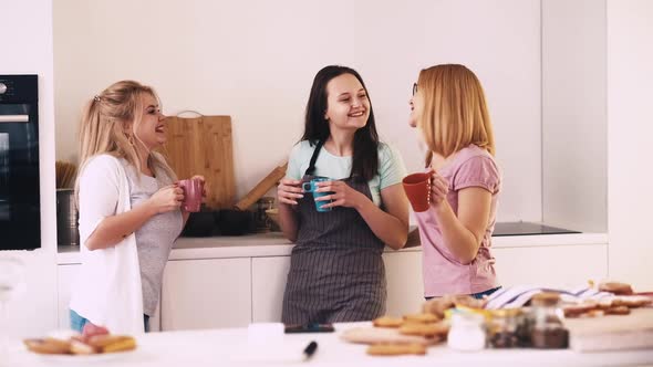 Female Roommates Dormitory Breakfast Woman Kitchen, Stock Footage ...