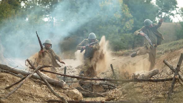 Soldiers falling on the battlefield, Ultra Slow Motion, Stock Footage
