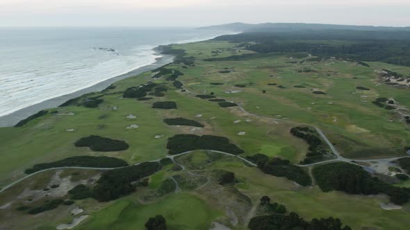 Scotland Links Style Golf Course on Coastline of Bandon, Oregon ...