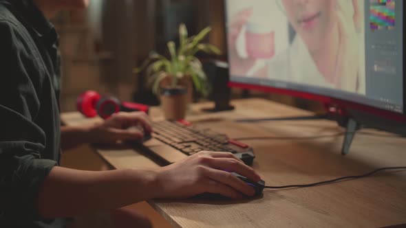 Close Up Of The Man's Hand Editor Works In Photo Editing Software On ...