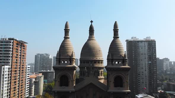 Cathedral, Basilica Sacramentinos, Catholic Church (Santiago, Chile ...