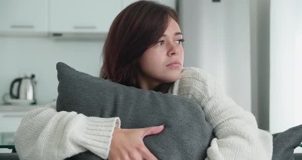 Calm Young Woman Having Healthy Daytime Nap Dozing Relaxing on Couch ...