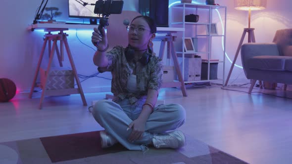 Zoomer Girl Recording Video Blog about Computer Gamer, Stock Footage