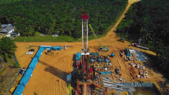 Cinematic Onshore Drilling and Workover Rig structure and Rig equipment ...