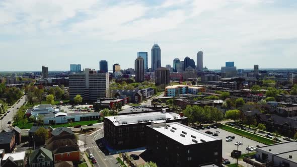 4k Aerial View of Drone Flying Toward Downtown with Indianapolis ...