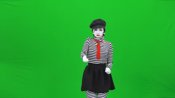 Mime Girl Is Driving a Car. Green Screen, Chroma Key., Stock Footage