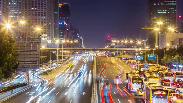 Time lapse of busy freeway traffic at night in beijing city，china ...