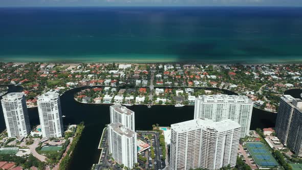 Beautiful Miami Ocean Front Buildings, Beautiful Water View. Scenic ...